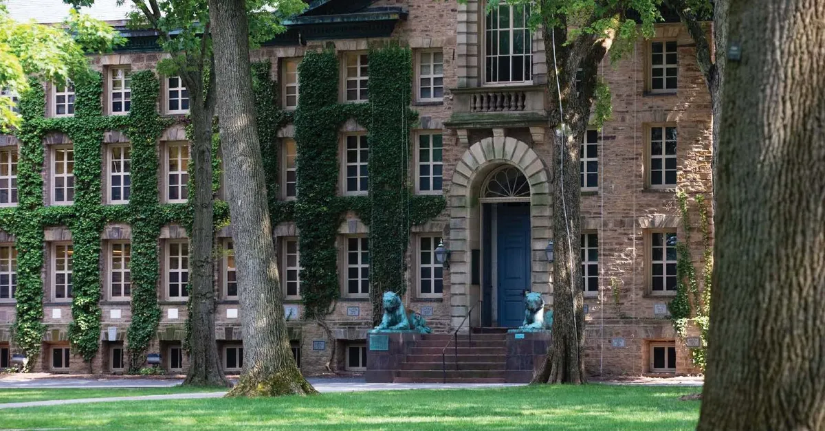 Meredith Martin Wins Graduate Mentoring Award – CDH@Princeton